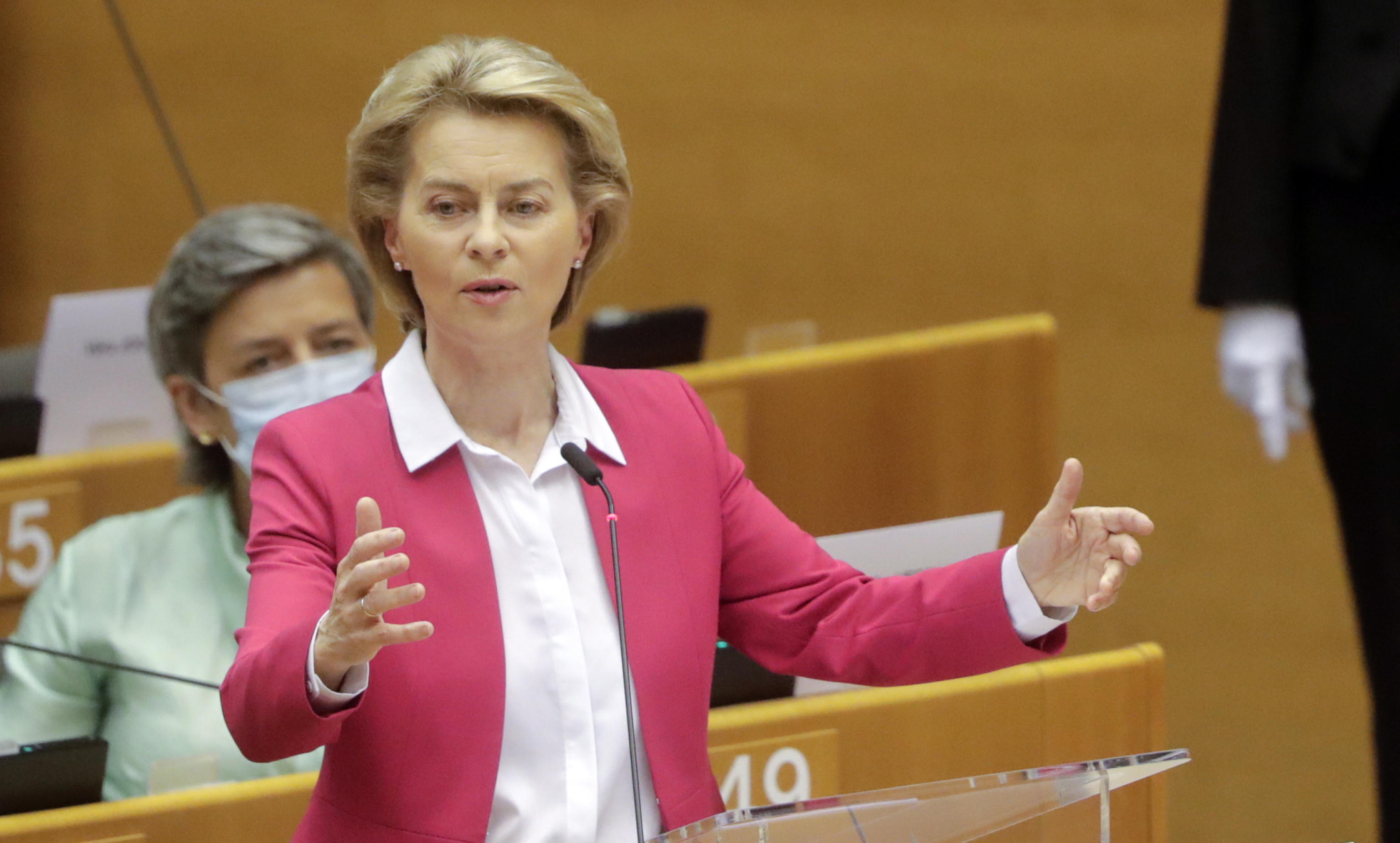 Recovery Fund, aiuti Ue per 750 miliardi. Von der Leyen: «Momento ...