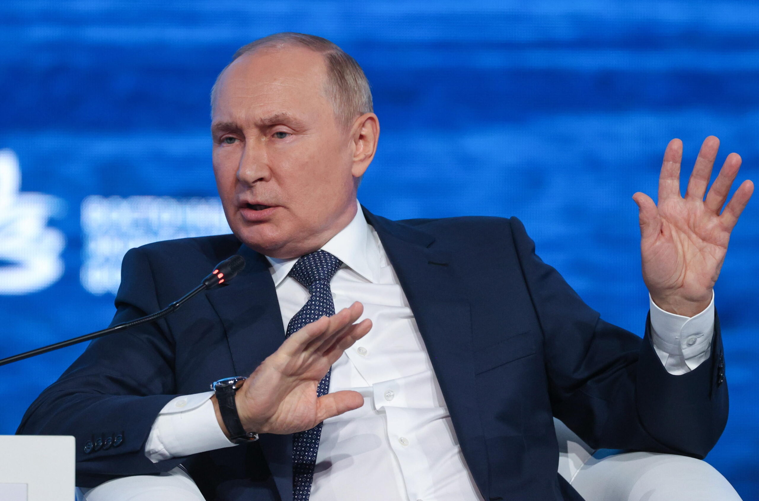 Putin torna a minacciare l'Europa: «Stop a gas e petrolio con price cap ...