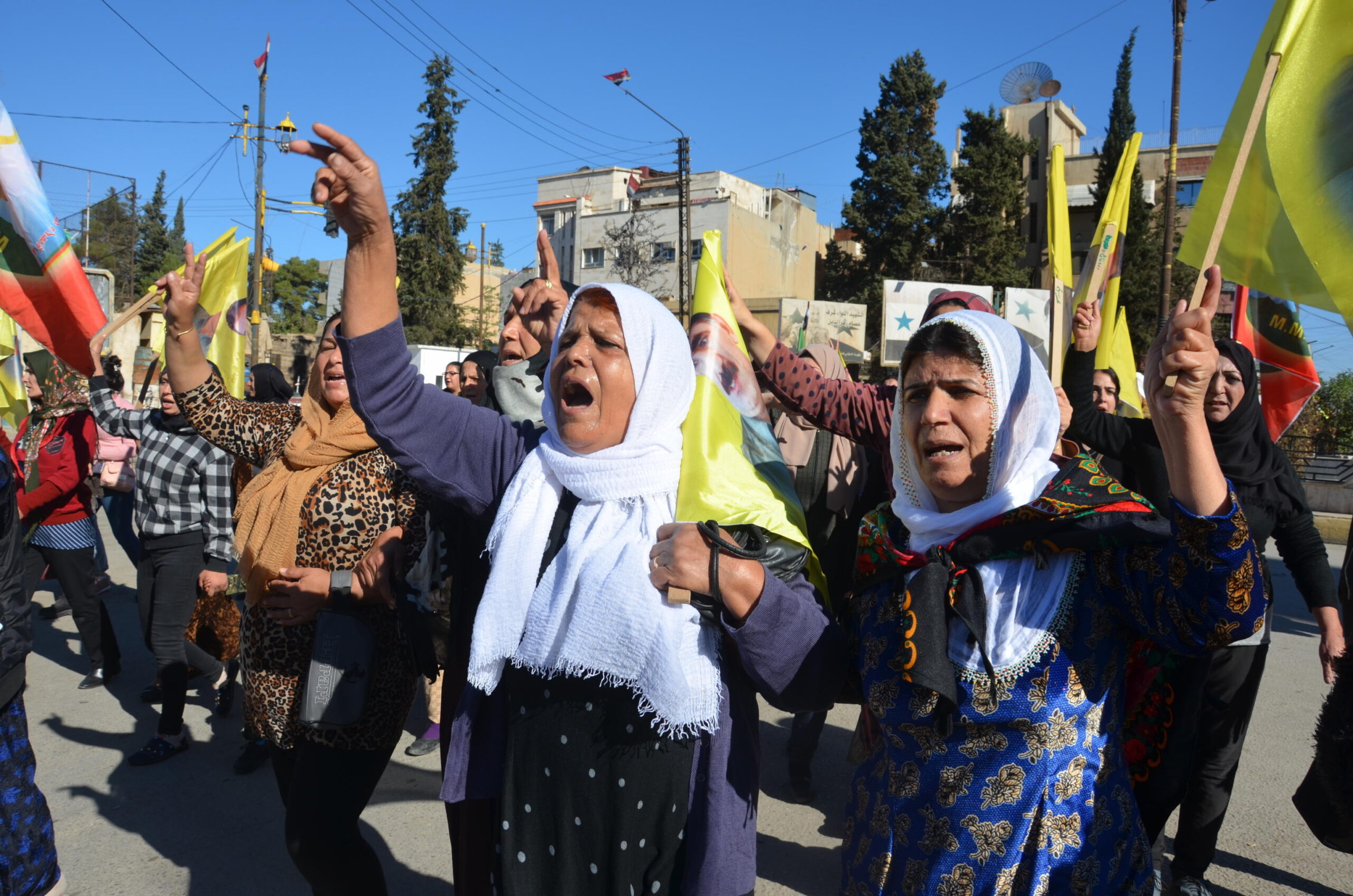 La Turchia lancia un'offensiva contro i curdi in Iraq e Siria. Ong ...