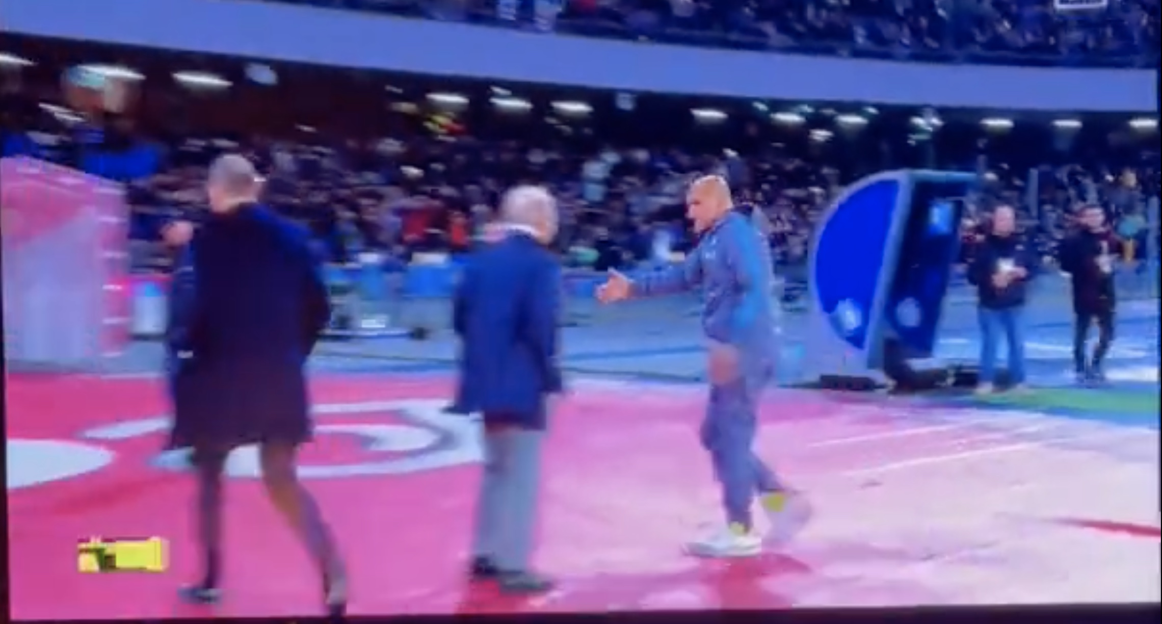 Spalletti Insegue Allegri Per Stringergli La Mano Alla Fine Di Napoli