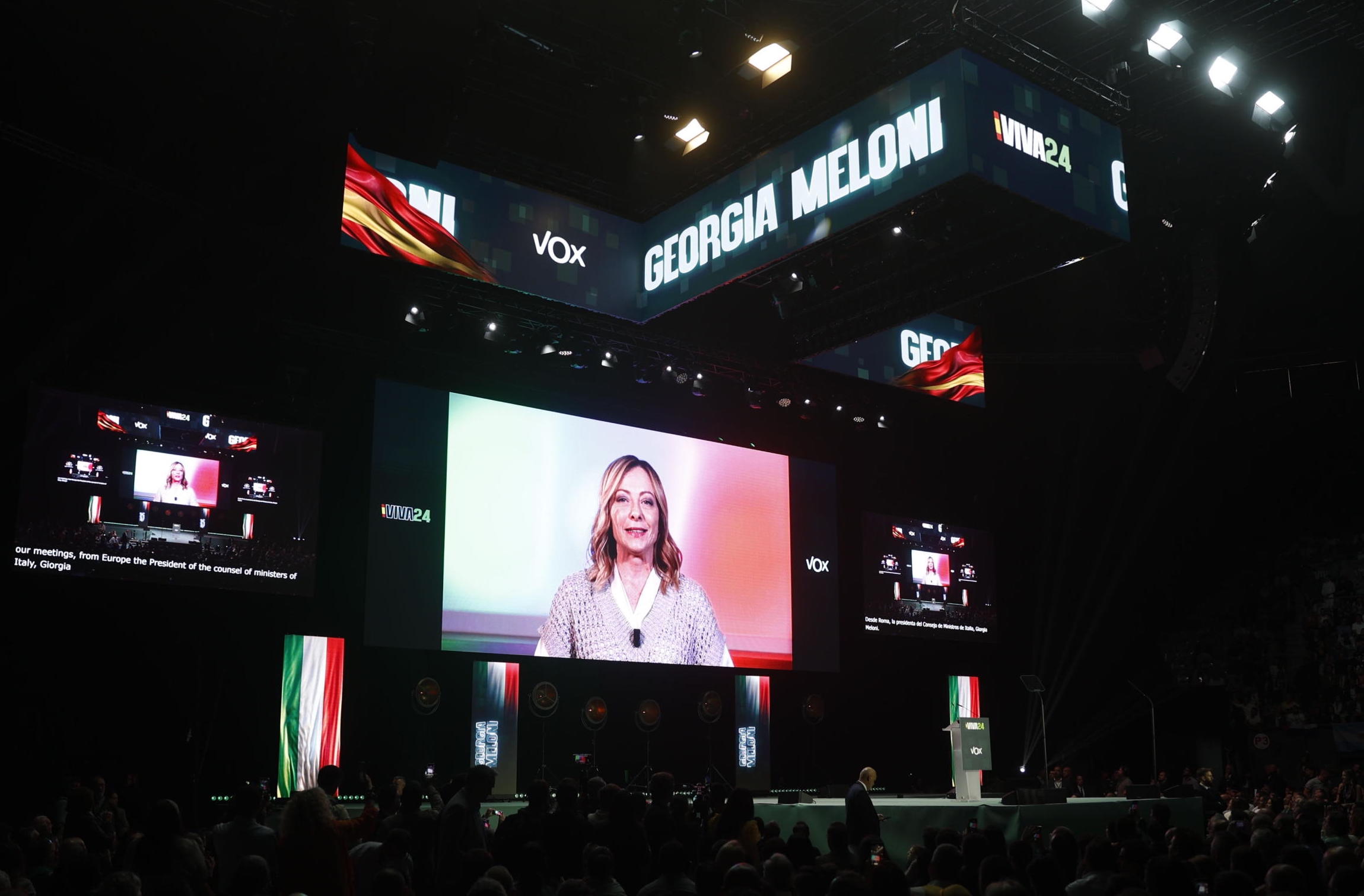 La premier infiamma la platea di Vox: «Buenos dias patriotas!». Ma la ...